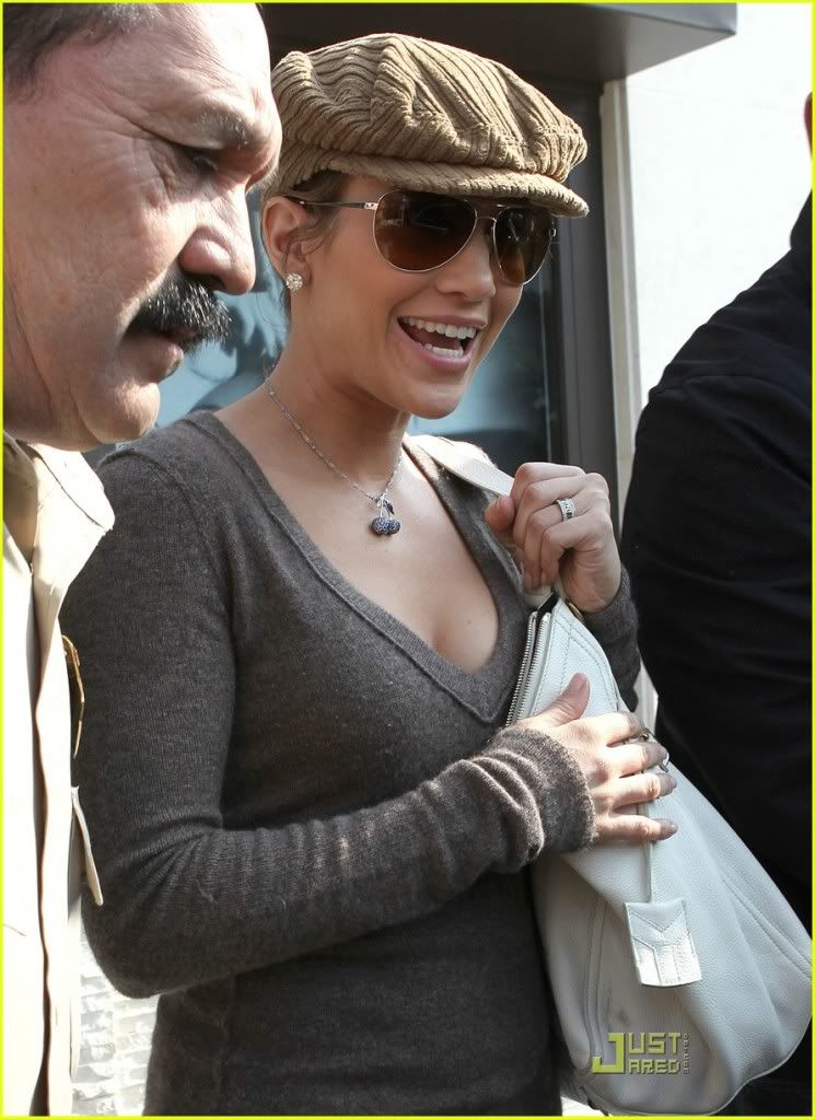 Jennifer Lopez's outfit | PurseForum